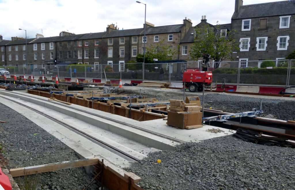 In Pictures: More tracklaying on Trams to Newhaven project | British Trams Online News