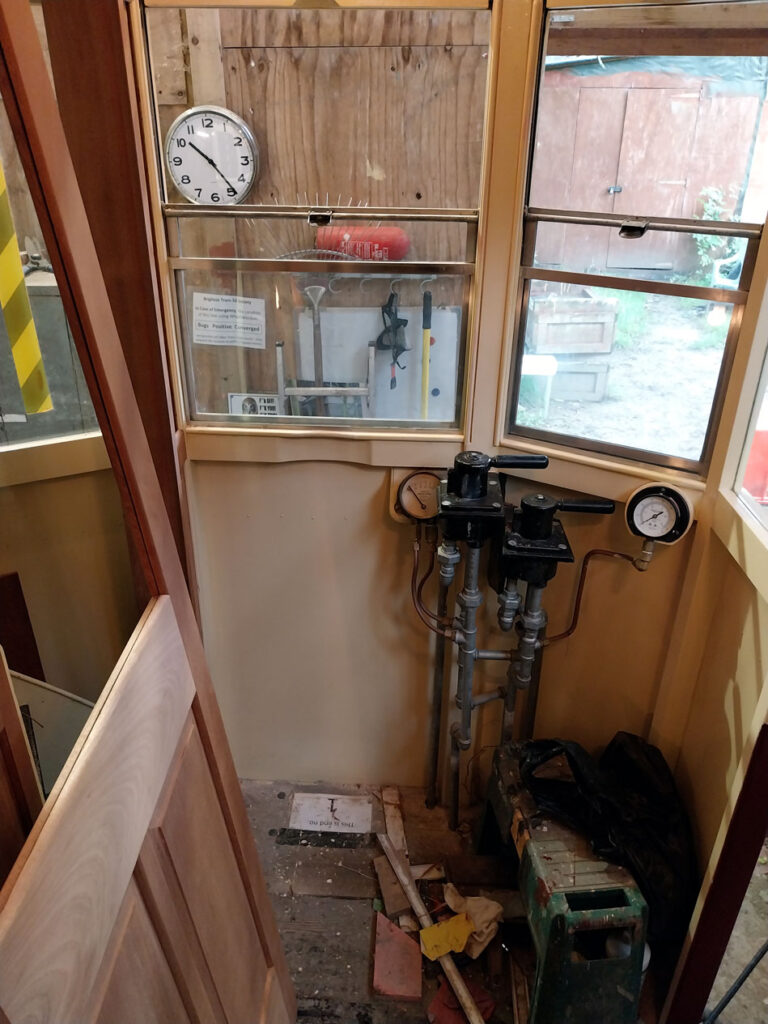 In Pictures: Brighton 53 restoration update | British Trams Online News